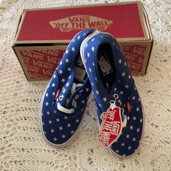 Vans | Shoes | Nwt Vans Childrens Foil Stars Red And Blue Shoes Size 25 ...